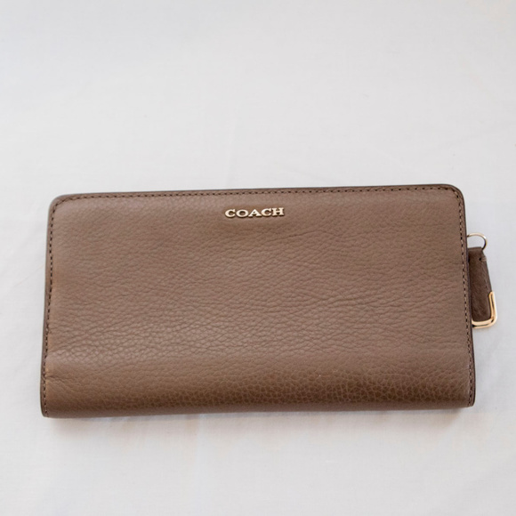Coach | Bags | Brown Brand New Coach Madison Wallet | Poshmark